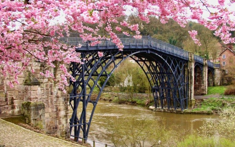 7 Places to Visit Europe in the Spring