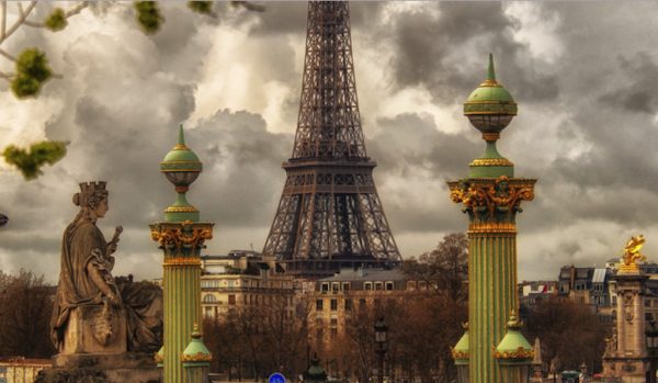 15 Famous French Landmarks Not To Miss!