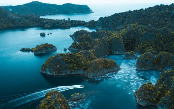 A Travel Guide to Spice's Island – Indonesia