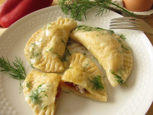 Air Fryer Cheesy Beef Pastelillo