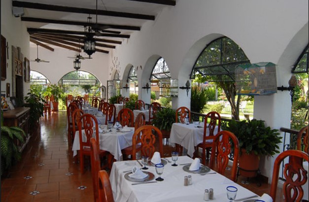 15 BEST Cozumel Restaurants | 2023 Guide